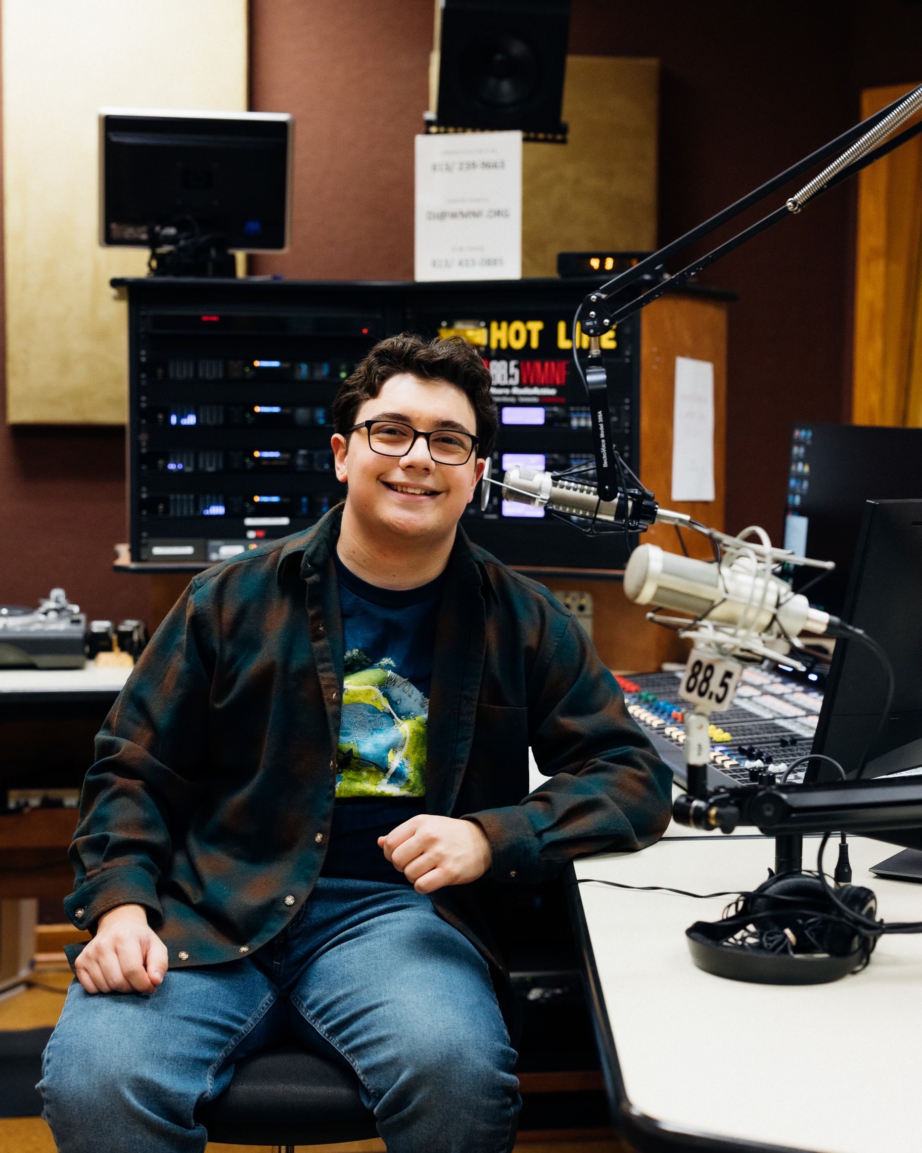 Nathaniel Cox invites you into The Dorm Room - WMNF 88.5 FM
