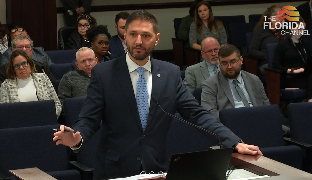 Senate bill loosening teen work restriction advances - WMNF 88.5 FM