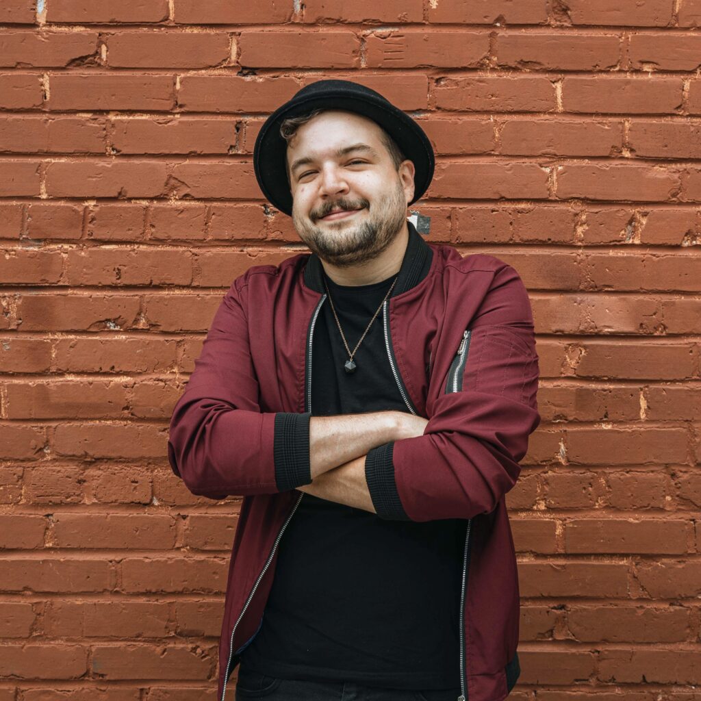 Both Sides Of The Curtain - Luis Giler of Discord Theory - WMNF 88.5 FM