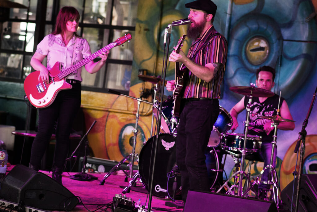 Murder Ballads In A Time Machine - Swamp Poney - WMNF 88.5 FM