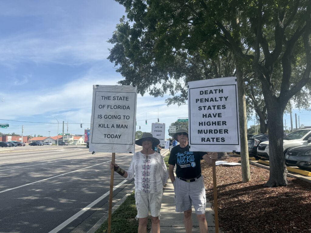 Floridians for Alternatives to the Death Penalty demonstrate against ...